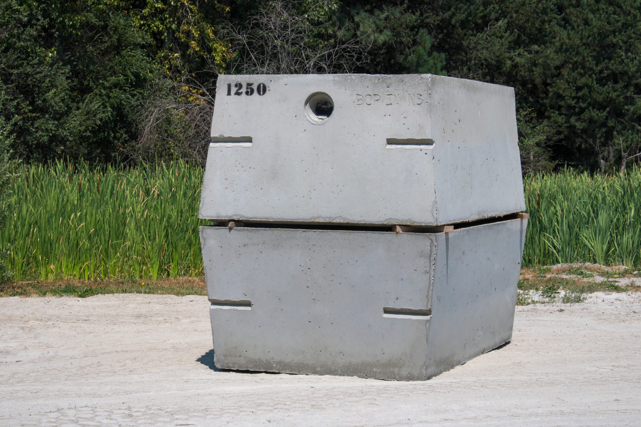 1250 Gallon Septic Tank With Concrete Lid - Bonner Concrete